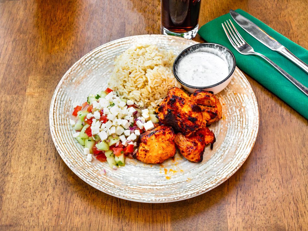 MERA - Updated December 2025 - 373 Photos & 213 Reviews - 282 Kings Hwy ...