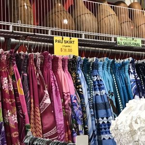JUNE FABRICS INC - Updated June 2025 - 78 Photos & 60 Reviews - 938 ...