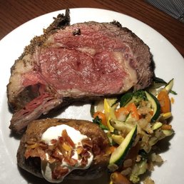 REDZ RESTAURANT - Updated August 2025 - 74 Photos & 88 Reviews - 515 ...