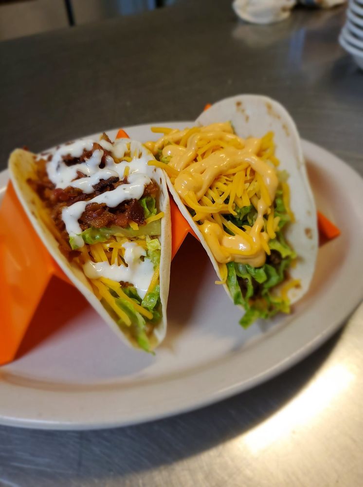 SLIDERZ ALL AMERICAN BAR AND GRILL - Updated August 2025 - 23 Photos ...