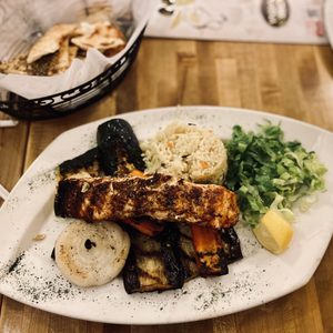 MYTHOS GREEK TAVERNA - Updated July 2024 - 149 Photos & 119 Reviews ...