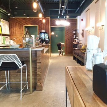 JUSU BAR - Updated December 2025 - 11 Photos - 816 16 Ave SW, Calgary ...