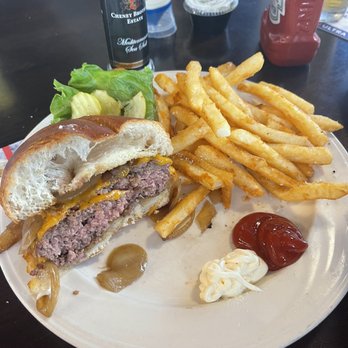 ALPINE STEAKHOUSE - Updated September 2024 - 243 Photos & 195 Reviews ...