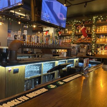 AMITY HALL UPTOWN - Updated December 2025 - 327 Photos & 327 Reviews ...