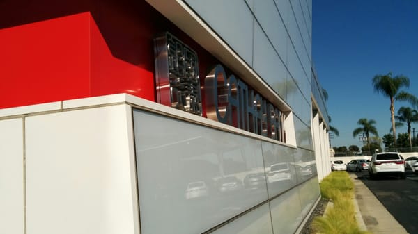 CATHAY BANK - Updated October 2025 - 22 Photos & 15 Reviews - 9650 ...