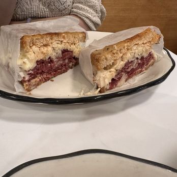 MIDDLE CHILD - Updated December 2024 - 767 Photos & 629 Reviews - 248 S ...