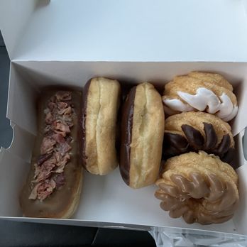 LUNA DONUT - Updated August 2025 - 18 Photos & 30 Reviews - 7703 147th ...