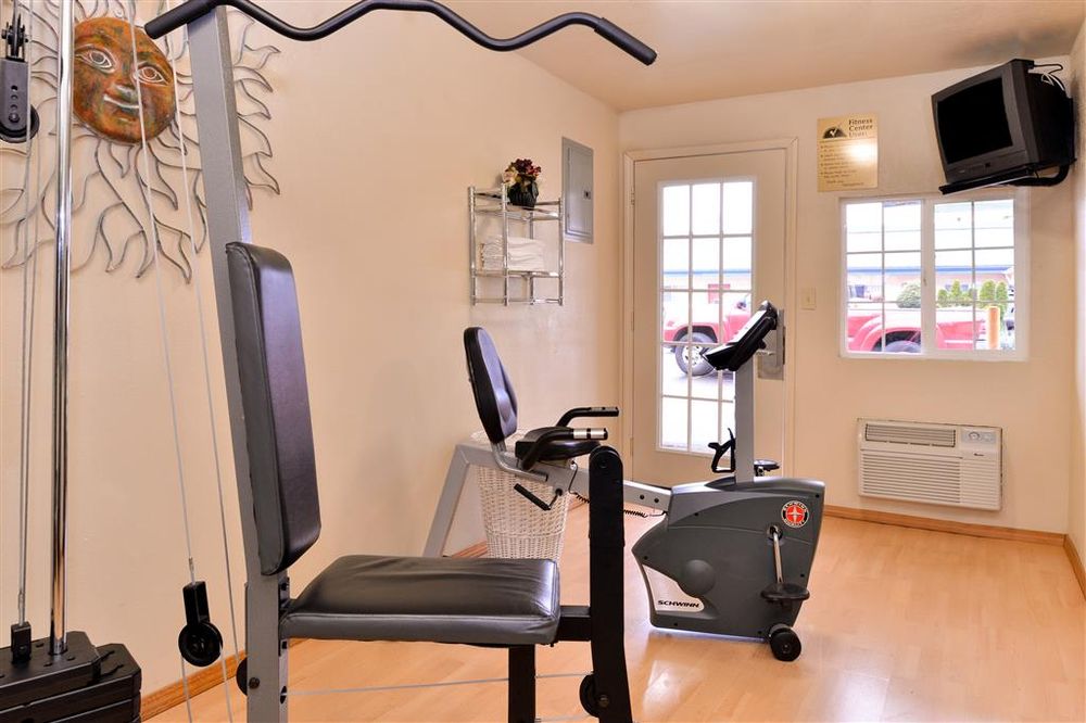 AMERICAS BEST VALUE INN EUGENE - 65 Photos & 54 Reviews - Hotels - 1140 ...