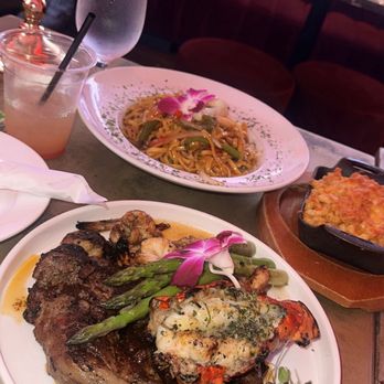 CODE RED RESTAURANT & LOUNGE - Updated October 2025 - 154 Photos & 125 ...