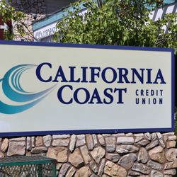 CALIFORNIA COAST CREDIT UNION - 10 Photos & 26 Reviews - 13616 Poway Rd ...