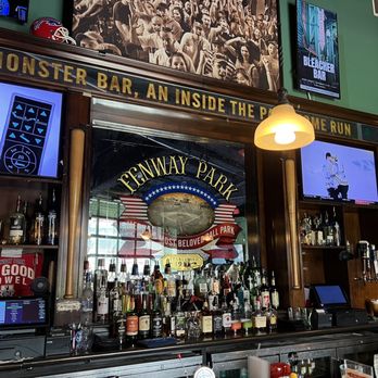 BLEACHER BAR - 560 Photos & 565 Reviews - 82 Lansdowne St, Boston ...