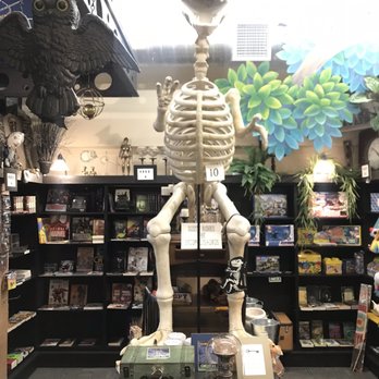 DECOPOLIS - Updated 05/2025 - 159 Photos & 25 Reviews - 1401 E 11th St ...