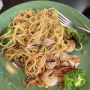 HUHOT MONGOLIAN GRILL - 41 Photos & 127 Reviews - 2825 S Glenstone Ave ...