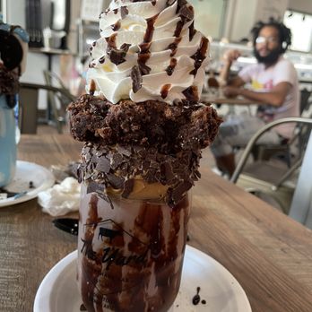 THE YARD MILKSHAKE BAR - 358 Photos & 283 Reviews - 50 W Jefferson St ...
