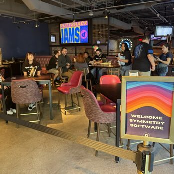 PUTTSHACK - SCOTTSDALE - Updated July 2024 - 323 Photos & 228 Reviews ...