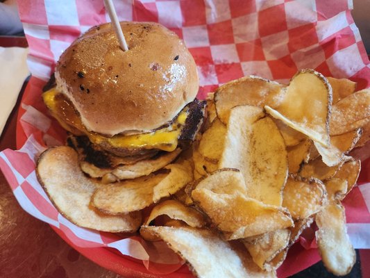 CHATTY’S TAVERN - 15478 Avon Belden Rd, Grafton, Ohio - Burgers ...