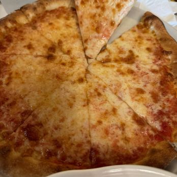 IL LAGO TRATTORIA - Updated June 2024 - 326 Photos & 87 Reviews - 2475 ...