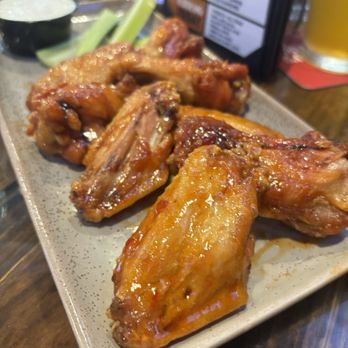 SEPTEMBERS TAPROOM & EATERY - PERRIS - Updated September 2024 - 192 ...