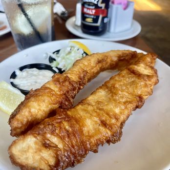 HOOLIGANS BAR AND BISTRO - Updated April 2025 - 30 Photos & 21 Reviews ...