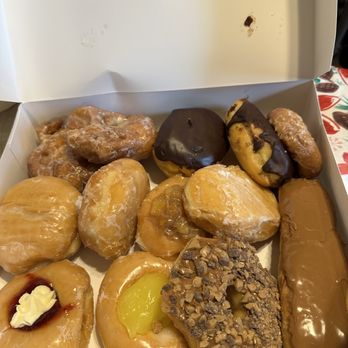 PHARAOH’S DONUTS - Updated December 2025 - 61 Photos & 64 Reviews - 8 ...