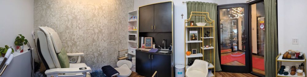 THE BEAUTY NAILS - Updated October 2025 - 11 Photos - 5480 Sashabaw Rd ...