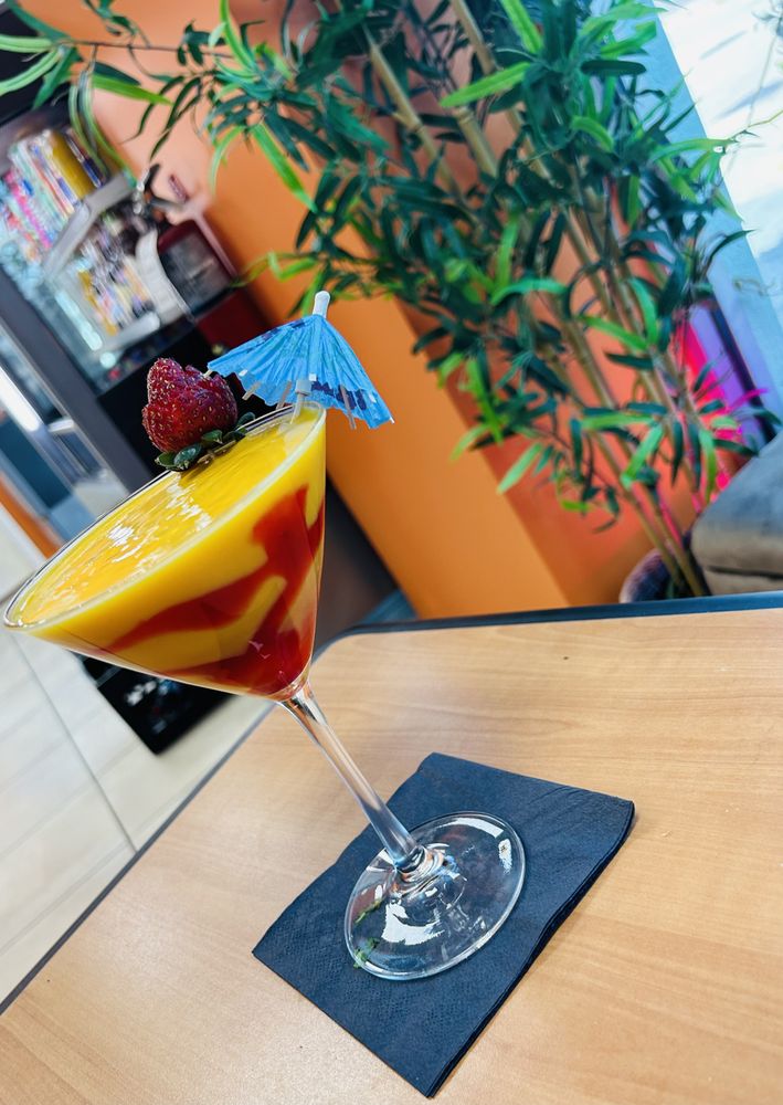 CHANNELSIDE BAR & GRILL - Updated May 2024 - 29 Photos - 1239 E Kennedy ...