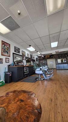 BARBER JOHNS ON THE RIDGE - Updated October 2025 - 19 Photos - 6848 ...