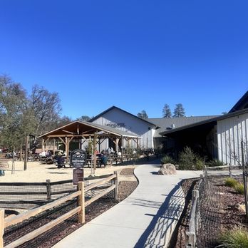 MOONRAKER MILLHOUSE - Updated July 2025 - 370 Photos & 301 Reviews - 3501 Robin Ln, Cameron Park ...