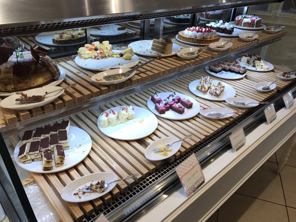 SALON DE SWEETS - Updated July 2025 - 10 Photos - 押上1-1-2, 墨田区, 東京都, Japan - Cafes - Restaurant ...