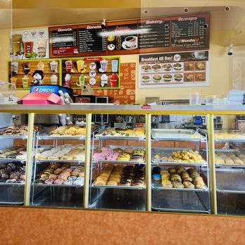 ANGELS DONUTS - BAKERSFIELD 2 - Updated May 2025 - 139 Photos & 108 ...
