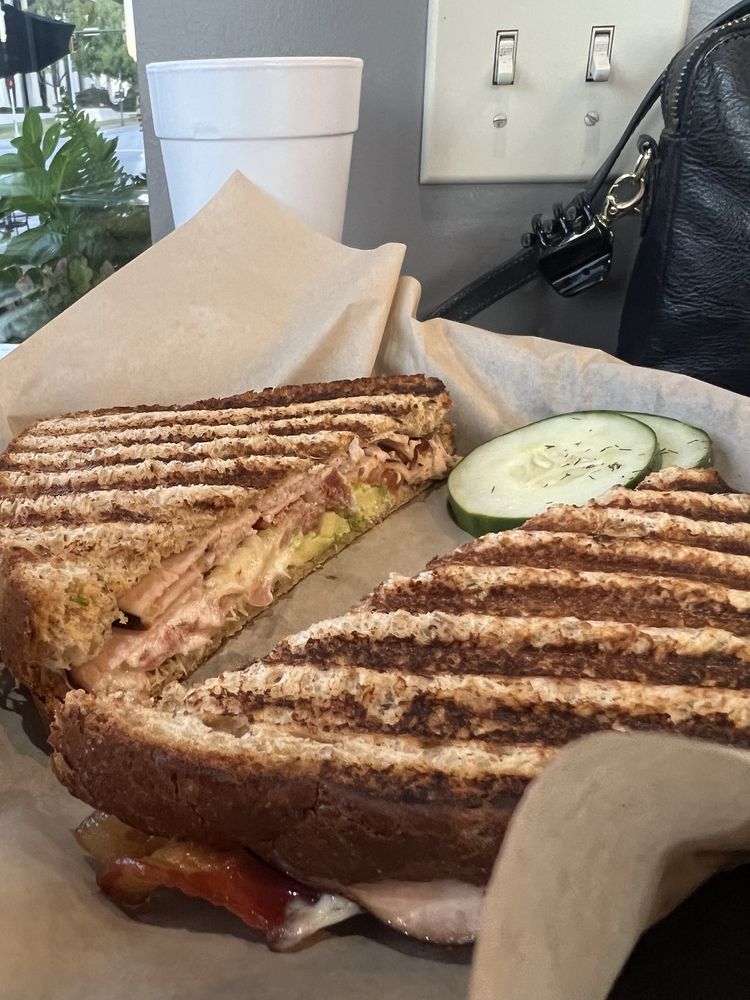 DOUG’S DELI DOWNTOWN - Updated July 2025 - 46 Photos & 96 Reviews - 606 ...