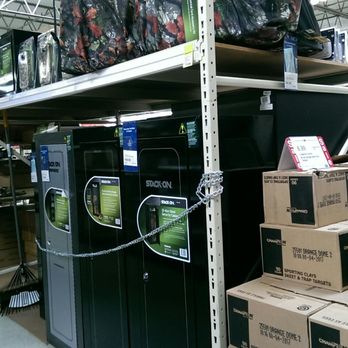 BLAIN’S FARM & FLEET - OAK CREEK, WI - Updated October 2025 - 54 Photos & 81 Reviews - 501 West ...