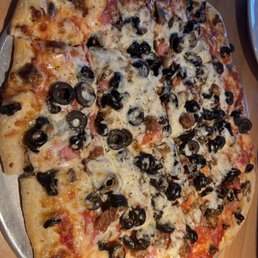 MAMMA CELESTE’S GASTROPUB & PIZZERIA - Updated July 2025 - 556 Photos ...