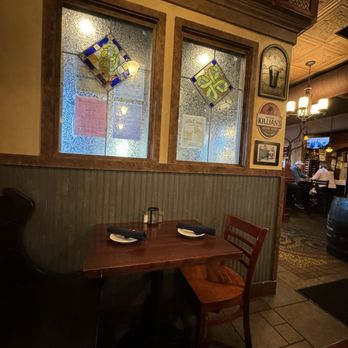 THE IRISHMAN PUB & EATERY - Updated October 2025 - 297 Photos & 334 ...