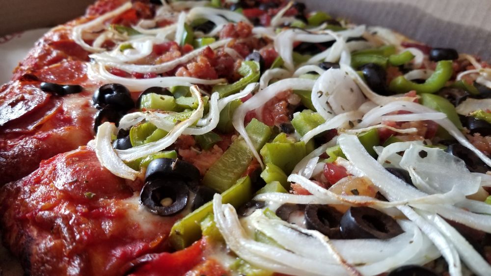 BOCCE CLUB PIZZA - 243 Photos & 339 Reviews - 4174 Bailey Ave, Amherst ...