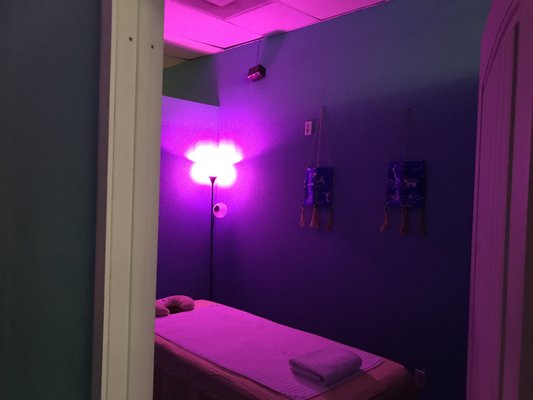 APPLE MASSAGE - Updated December 2025 - 12 Photos - 202 N Mustang Rd ...