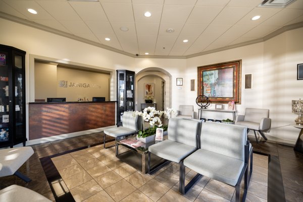 JANIGA MDS PLASTIC SURGERY & COSMETIC CENTER - Updated September 2025 ...