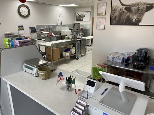 MAX BUTCHER SHOP - Updated October 2025 - 14 Photos - 835 Hiesters Ln ...