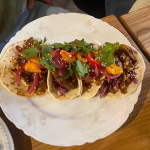 CRAFT URBAN - 26 Photos & 21 Reviews - 41 South Stolp Ave, Aurora, IL ...