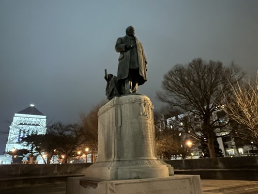 BENJAMIN HARRISON STATUE - 21 E New York S, Indianapolis, IN - Yelp
