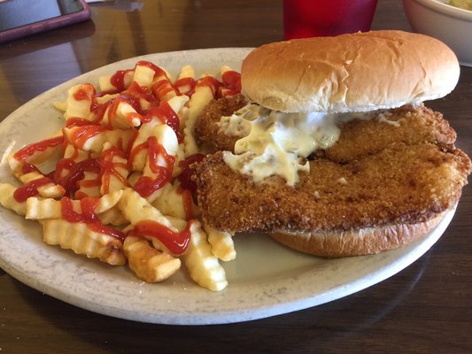 LITTLE FISH FACTORY - 33 Photos & 25 Reviews - 1555 S Ww White Rd, San ...