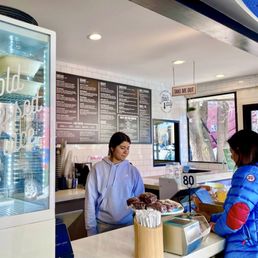 LEFT COAST FOOD + JUICE - Updated December 2025 - 417 Photos & 417 ...