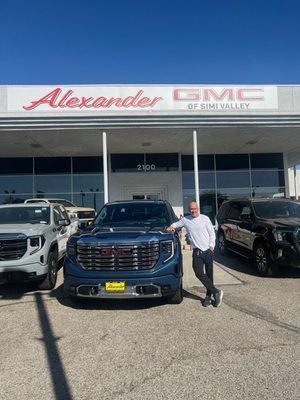 ALEXANDER GMC - Updated December 2025 - 137 Photos & 406 Reviews - 2100 ...