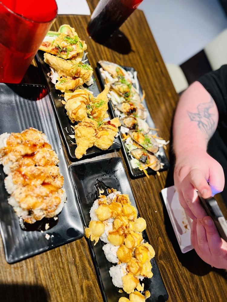 SUMO SUSHI - Updated December 2025 - 786 Photos & 520 Reviews - 1520 N ...