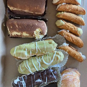 FORTINOS - Updated March 2025 - 17 Reviews - 60 Quarry Edge Drive ...