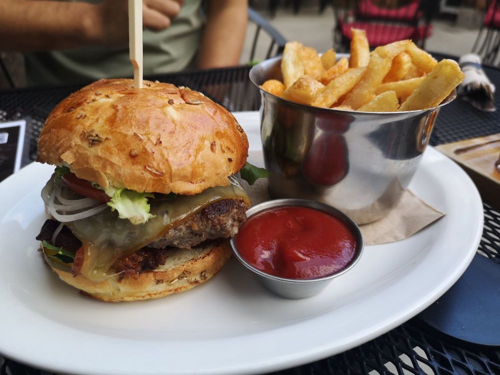 THE NOBLE PIG - Updated August 2024 - 169 Photos & 190 Reviews - 650 ...