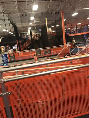 SKY ZONE TRAMPOLINE PARK - 26 Photos & 72 Reviews - Trampoline Parks ...