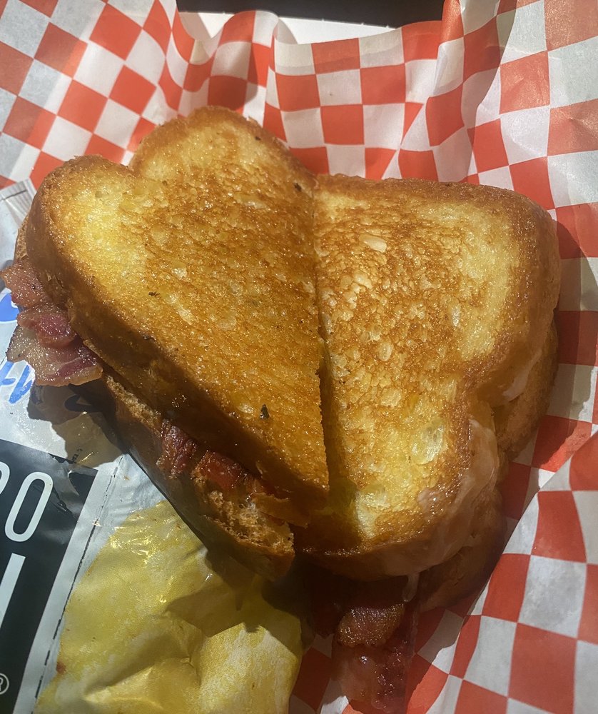 2 FAT GUYS GRILLED CHEESE - Updated April 2024 - 26 Photos & 45 Reviews ...