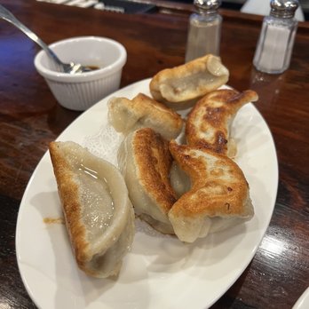 MAGNOLIA - Updated January 2025 - 78 Photos & 41 Reviews - 42 Nason St ...