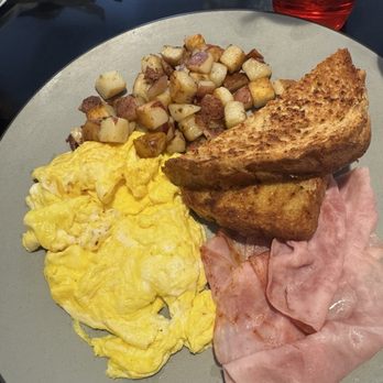 THE LOCAL - Updated March 2025 - 20 Photos & 20 Reviews - 25188 Three ...